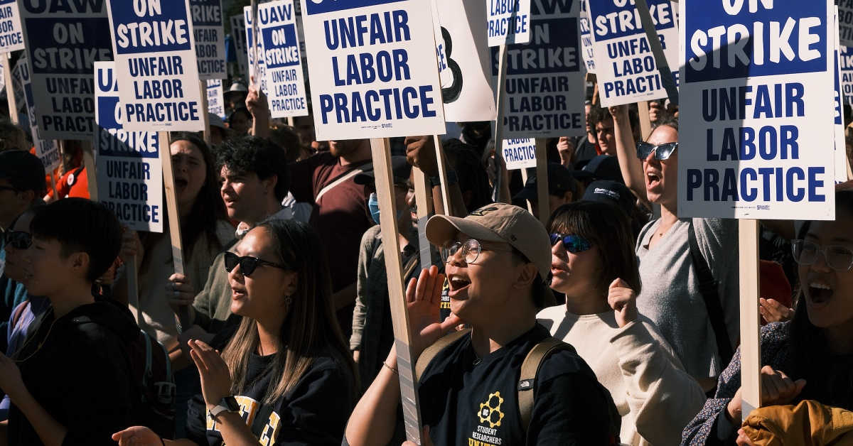 Even As Public Support for Unions Grows, U.S. Laws Favor Employers - LA ...