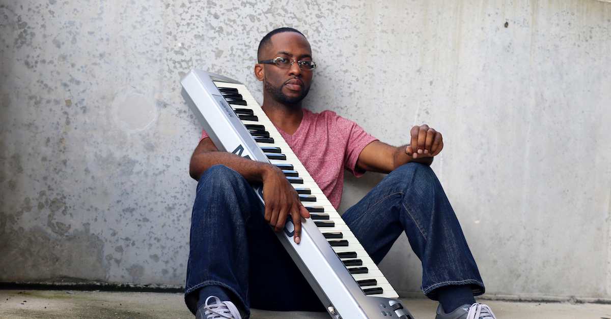 Music Coach Sean Wilson Explains the Rules of Playing Music by Ear - LA ...