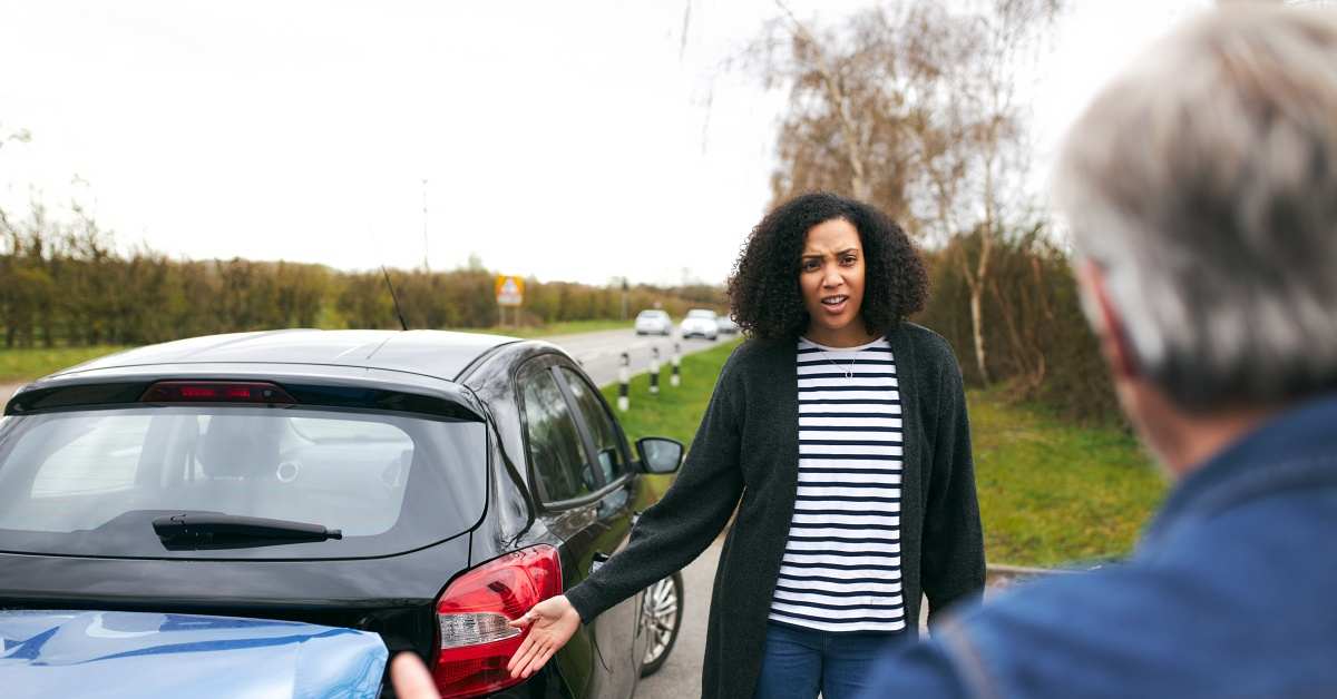 How to Handle Insurance Adjusters After a Car Accident - LA Progressive