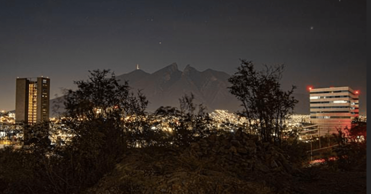 Monterrey at night: what happens after dark - LA Progressive
