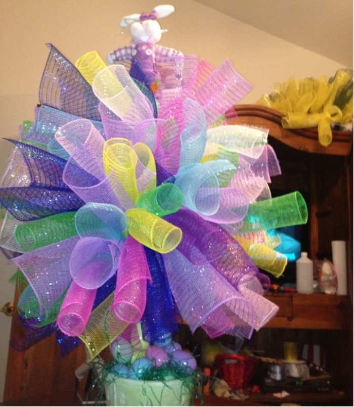 9 Fabulous Craft Pieces You Can Make Using Deco Mesh for Any Occasion ...