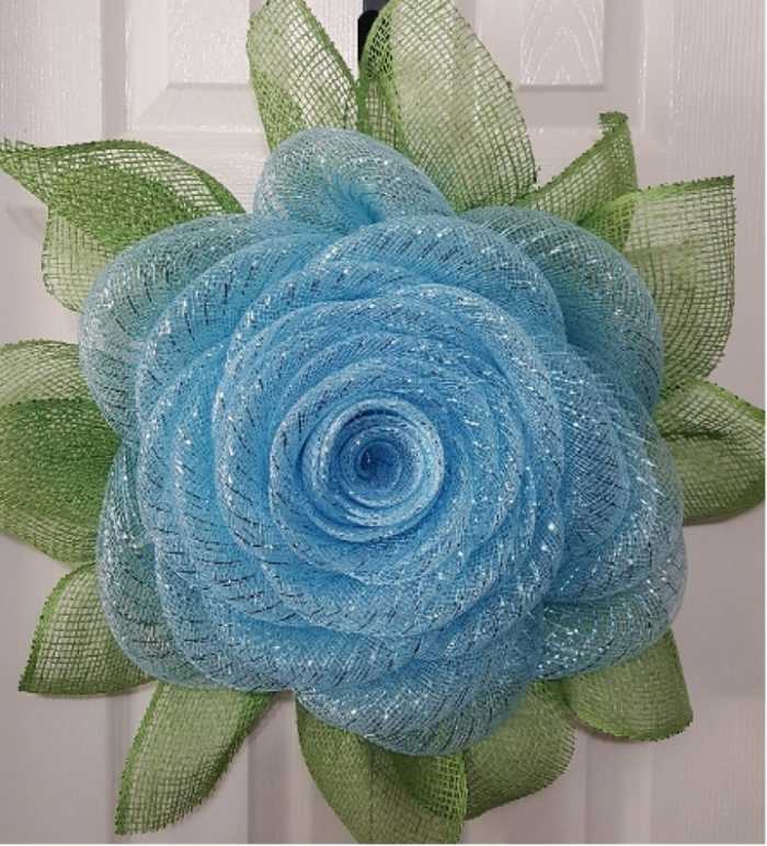 9 Fabulous Craft Pieces You Can Make Using Deco Mesh for Any Occasion ...