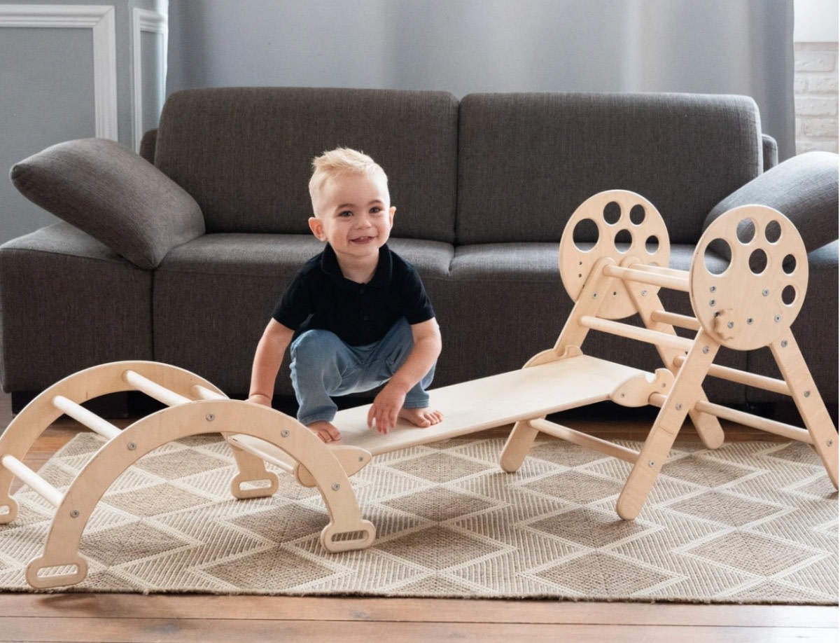 The Advantages of Gym Toys for Children - LA Progressive