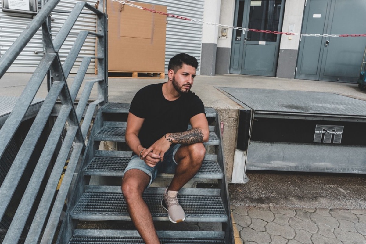 Simon Blaze Makes New Musical Experiments Liked by Vast Audience - LA ...