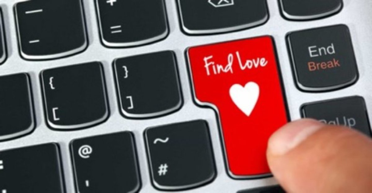 Is It Possible to Find Your Love Online? - LA Progressive