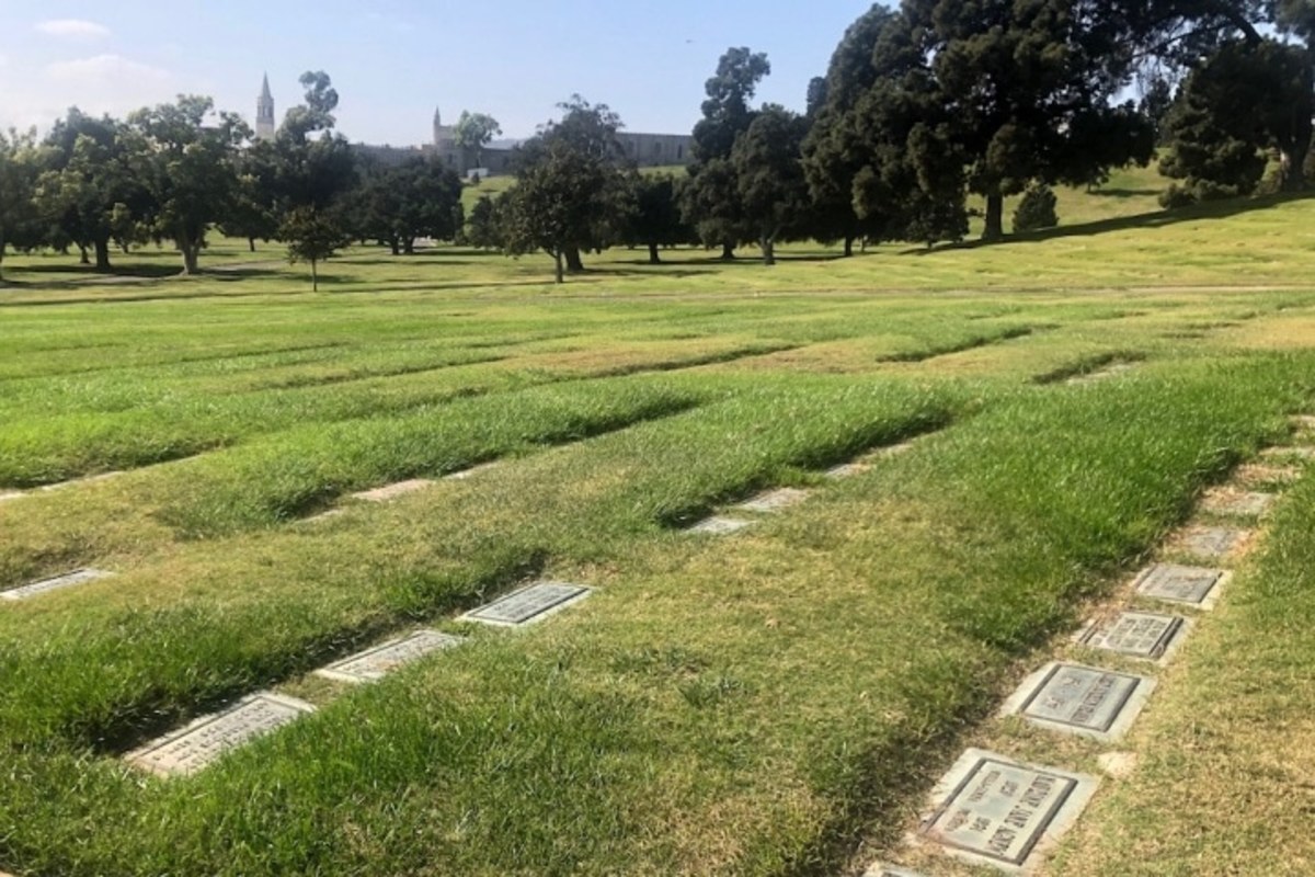 Contemplating Covid Carnage at California's Most Historic Cemetery - LA ...