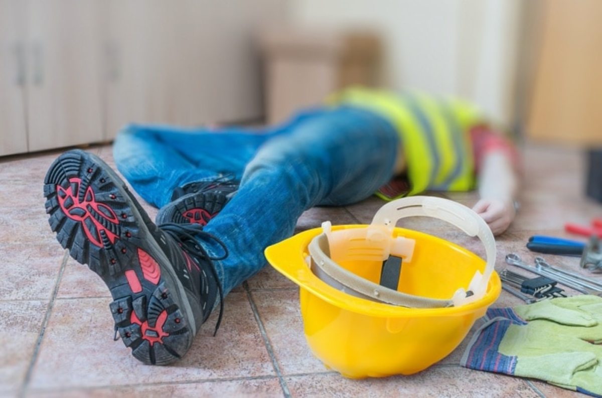 3 Tips to Preventing Workplace Injuries for Small Businesses - LA ...