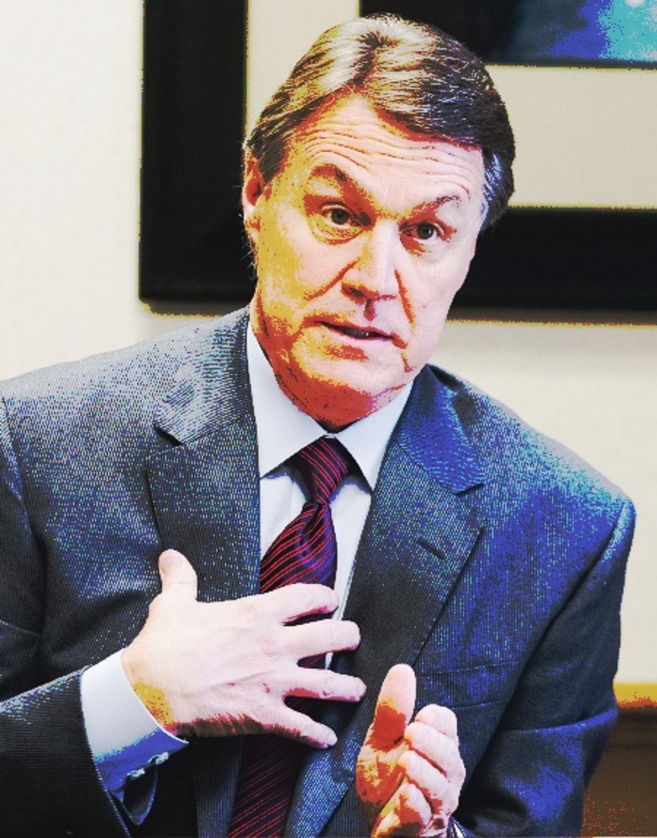 Dollar General CEO: Wage Theft and Discrimination - LA Progressive