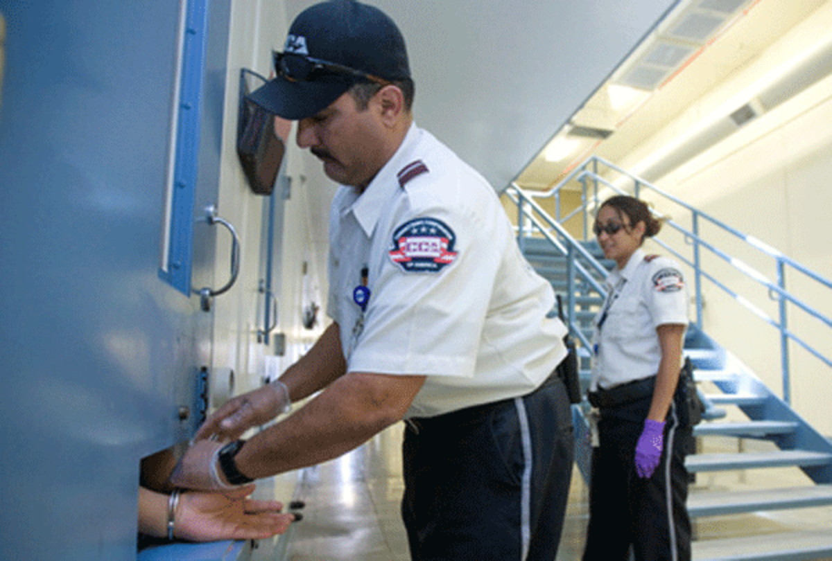 Private Prisons Failing - LA Progressive