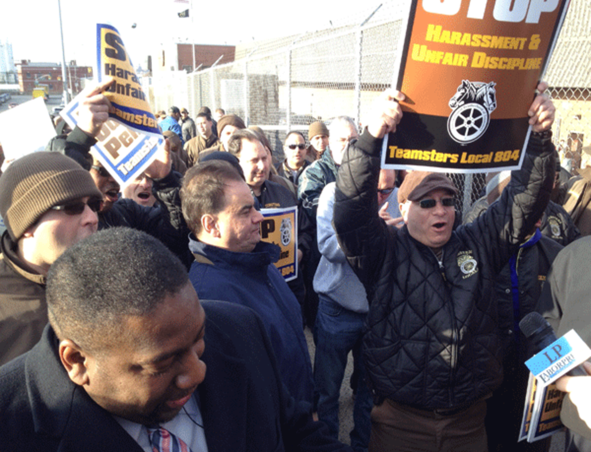 UPS Re-Hires Fired Strikers - LA Progressive