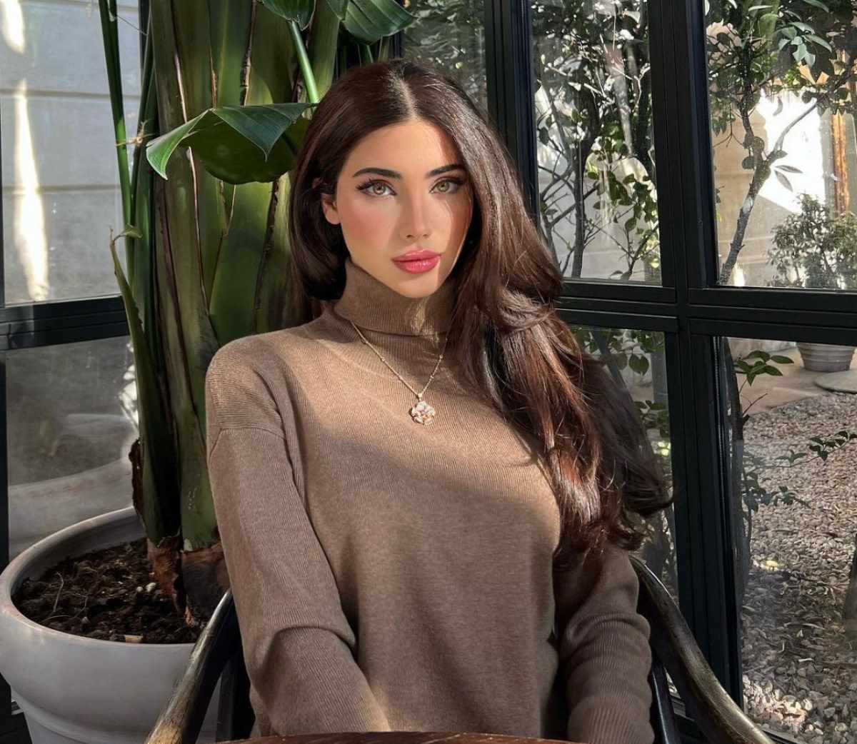 Who is model and public figure NEGIN GHALAVAND ? - LA Progressive