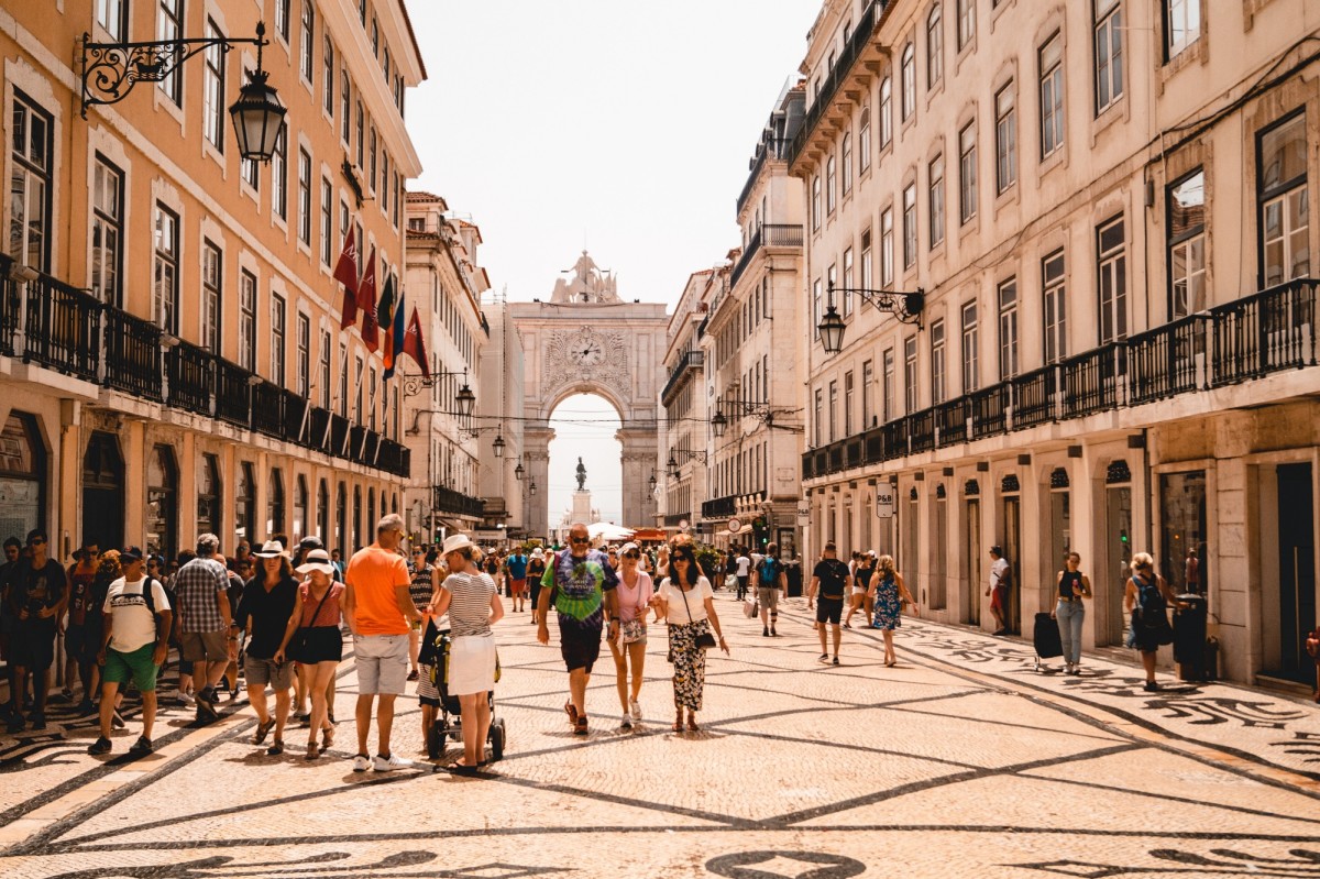 Digital Nomads: Is Portugal Viable in the Long Term? - LA Progressive