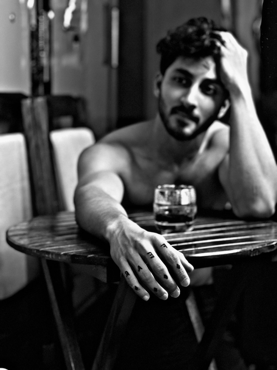 "Tariq Khan, The Man Shining Like a Star With His Acting And Fitness ...